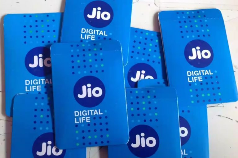 Jio SIM Card án eSIM: Detailed 2024 Guides for Tourists
